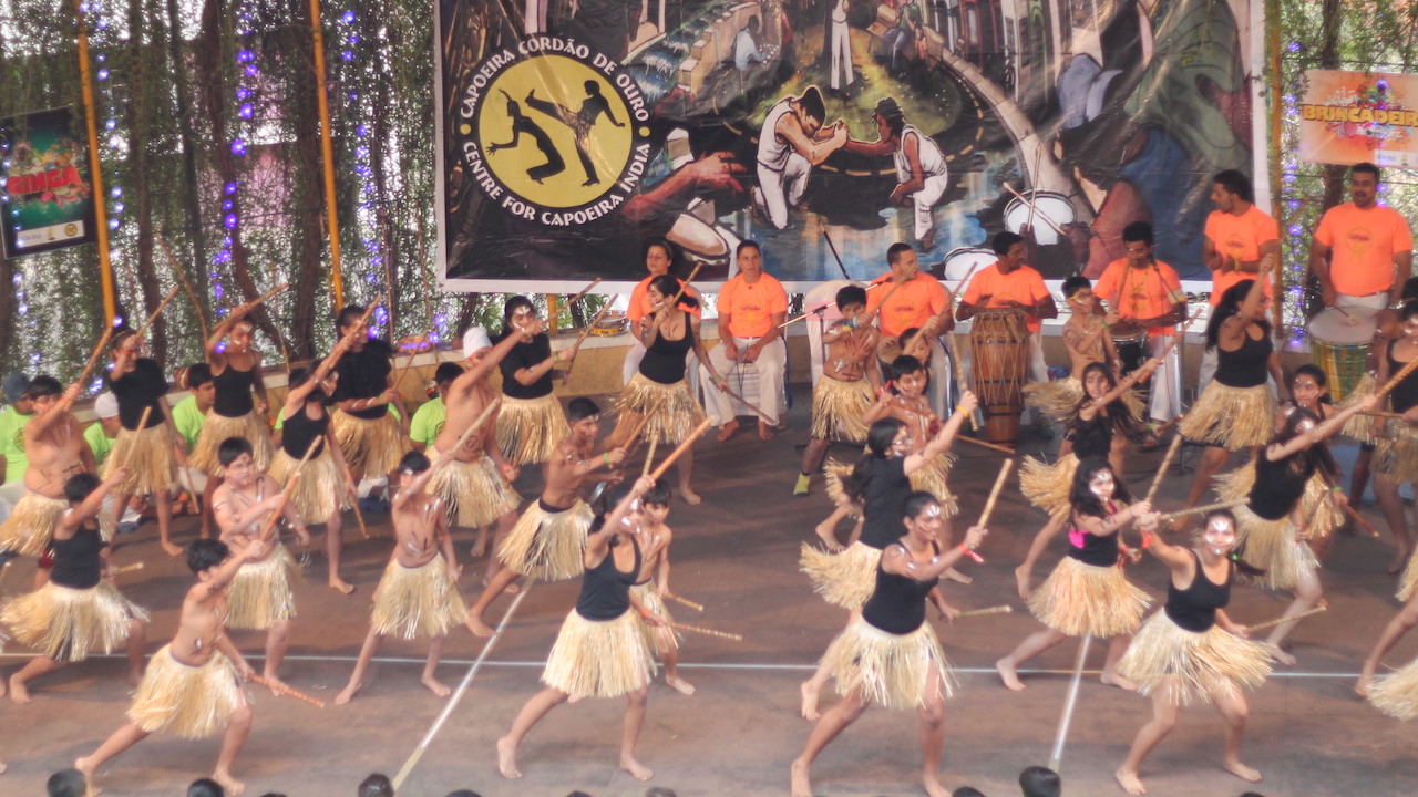 Maculelê: When dance meets drama | Centre For Capoeira, India - #HappyFit